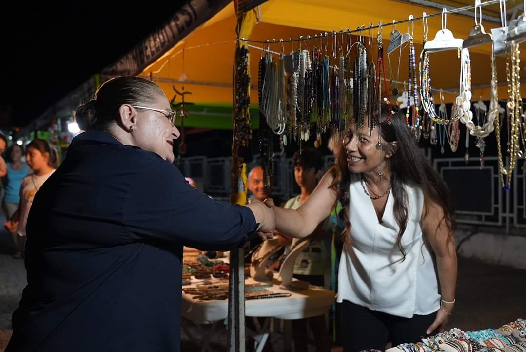 Didim'de Takı Festivalinin Süresi Uzatıldı - Aydın Ses Gazetesi | Aydın ...